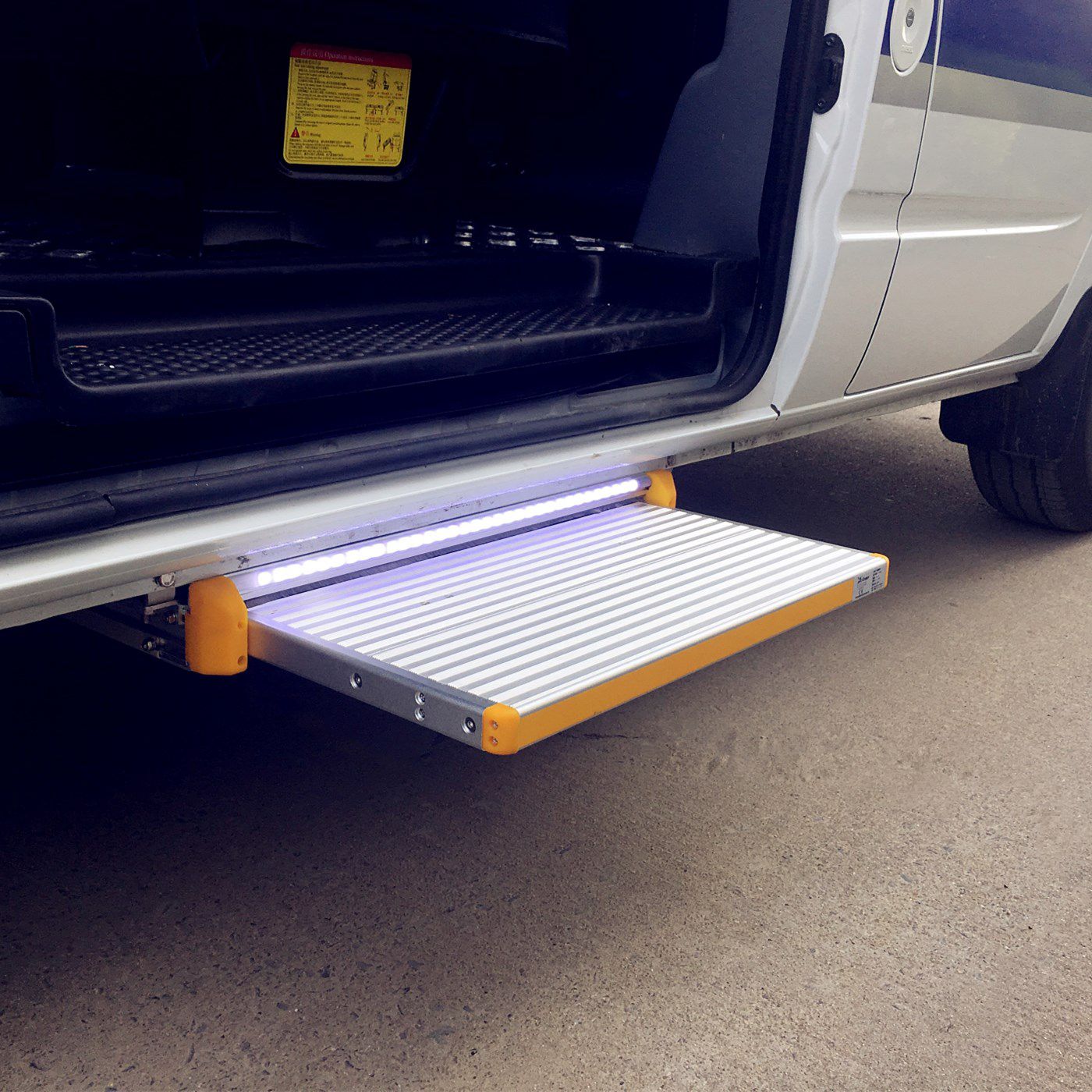 Electric Step Sliding In/Out Type, Ambulance, mine bus, taxi, mobile h ...